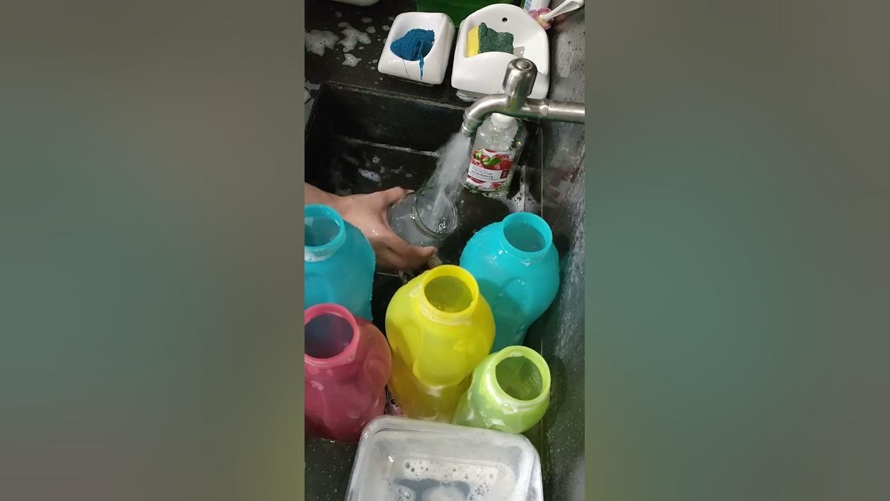 battle of the bottle - YouTube