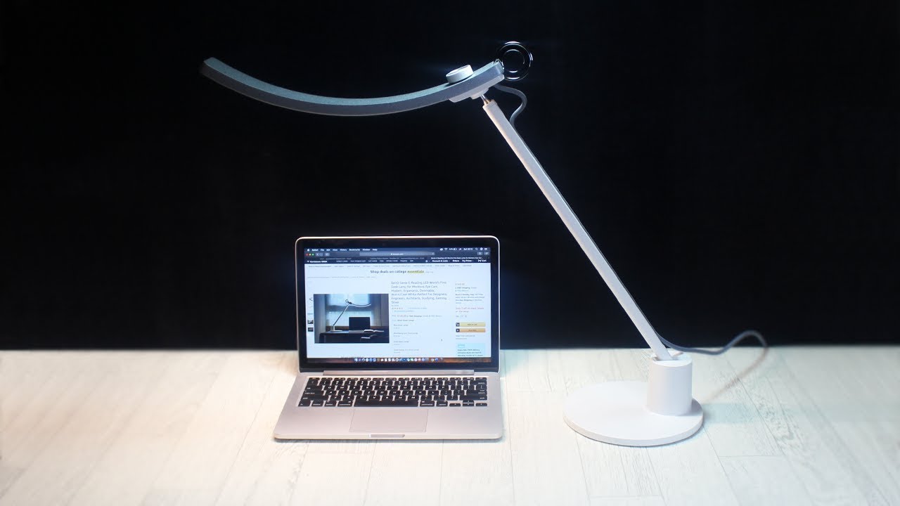World's First e-Reading Desk Lamp BENQ - YouTube