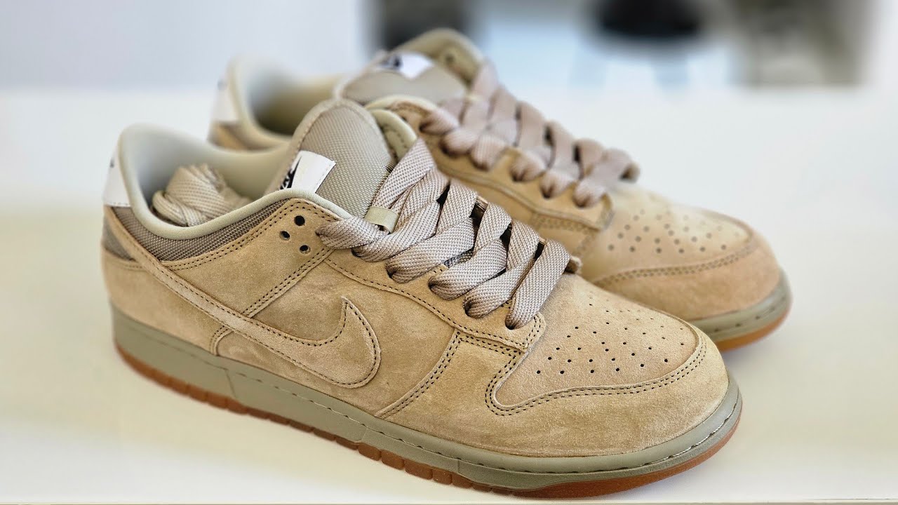 Nike SB Low Pro B Parachute Beige unboxing - YouTube