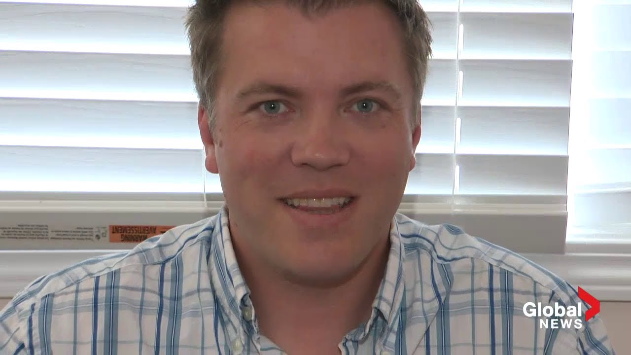 Rob Leth funny story tease REPORTER BLOOPER - YouTube