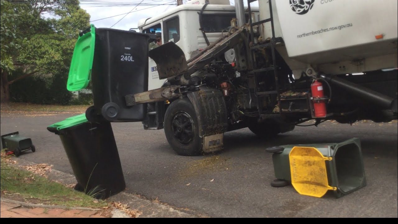 A funny bin fall - YouTube