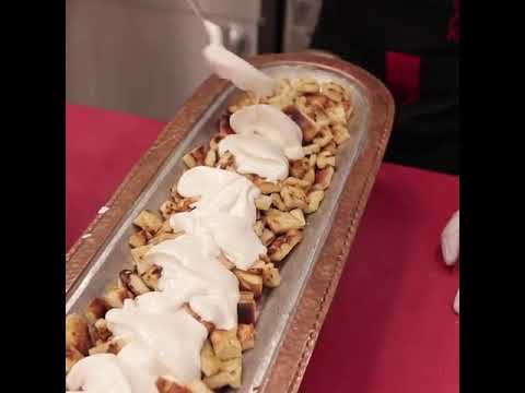 Czn farkıyla Yoğurtlu Metrelik Kebap sizlerle!! BU YEMEĞİ SEVEN ARKADAŞINI YORUMDA ETİKETLE