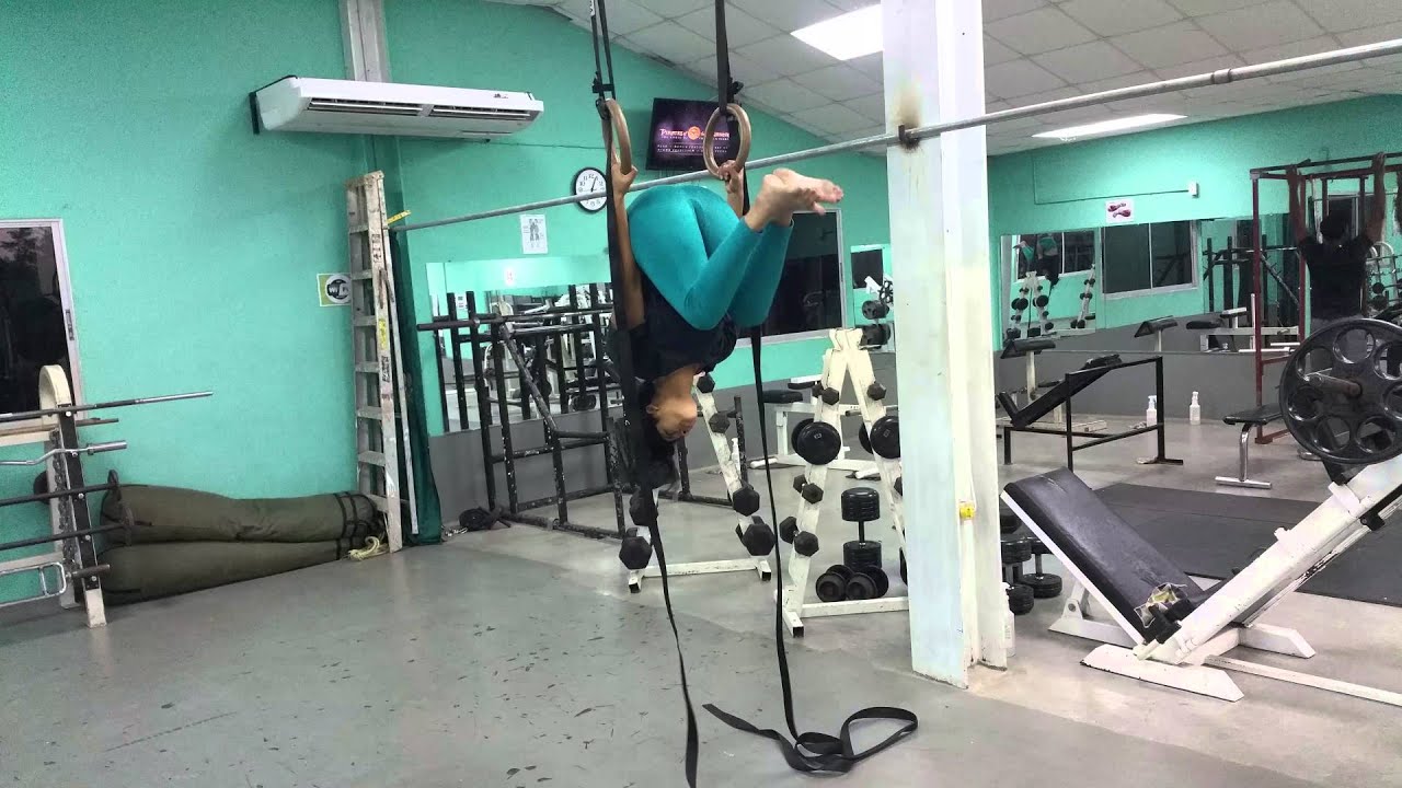 Girl Doing Core Workout On Crossfit Rings 4K Ultra HD - YouTube