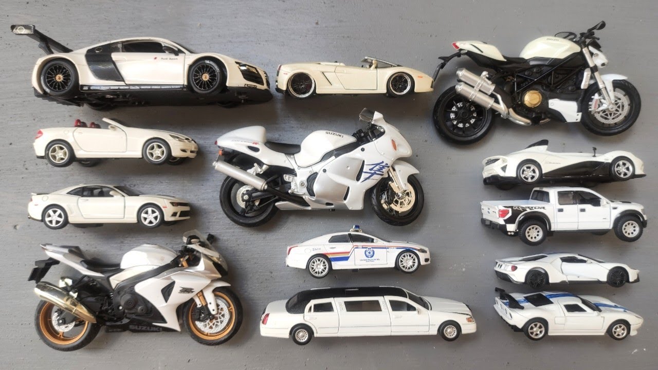 Diecast Metal Scale Color Model Cars 1/32 and Bikes, Audi, Lamborghini ...