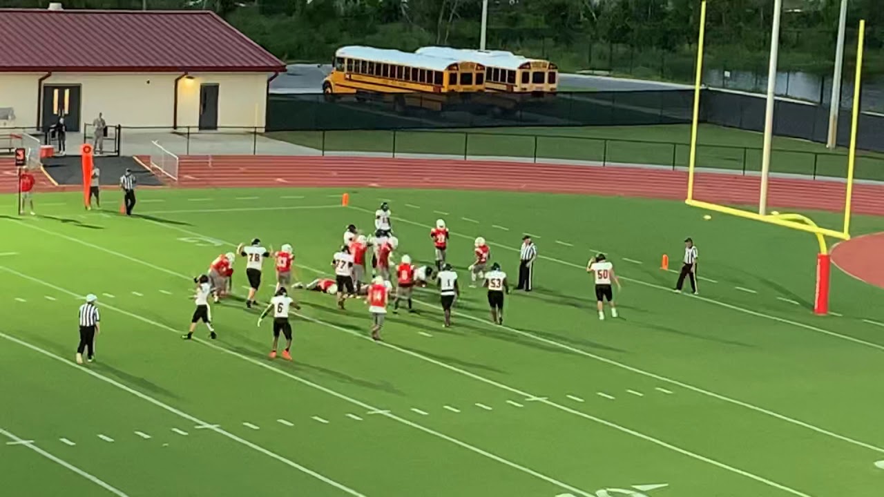 Jeremiah Castro takes it in from 8 yards out. - YouTube