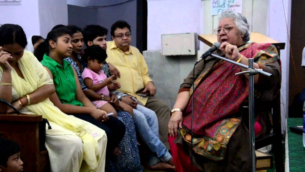 SPIRITUAL MEETING WITH BOLLYWOOD ACTRESS DAISY IRANI - YouTube