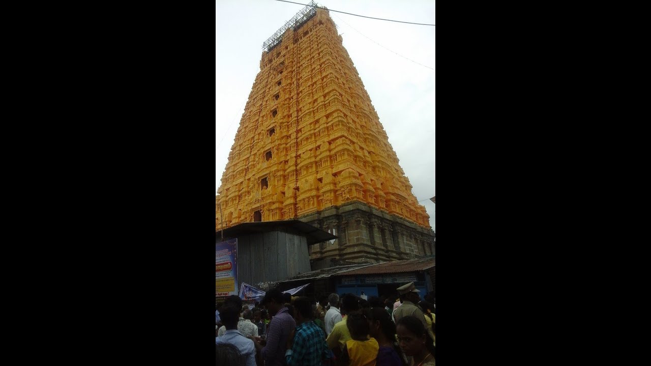 Tirukkoilur Thiruvikrama திருவிக்ரம Swamy temple - YouTube
