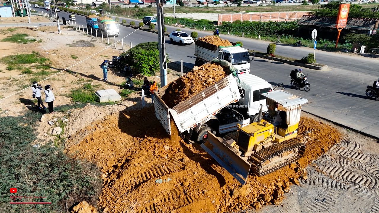 New Clutter Soils Slope Install Trimming On Road Of Technical Skills ...