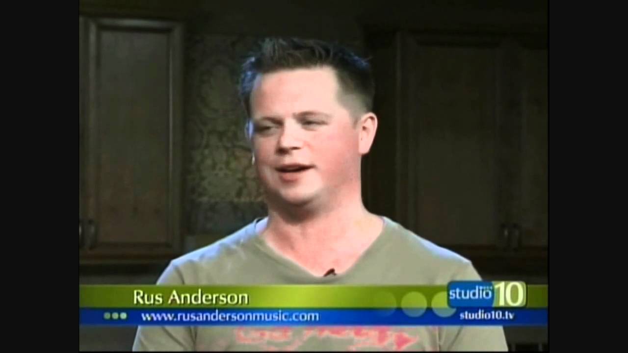 Scotsman Rus Anderson Performing Live On CBS Studio 10 - YouTube