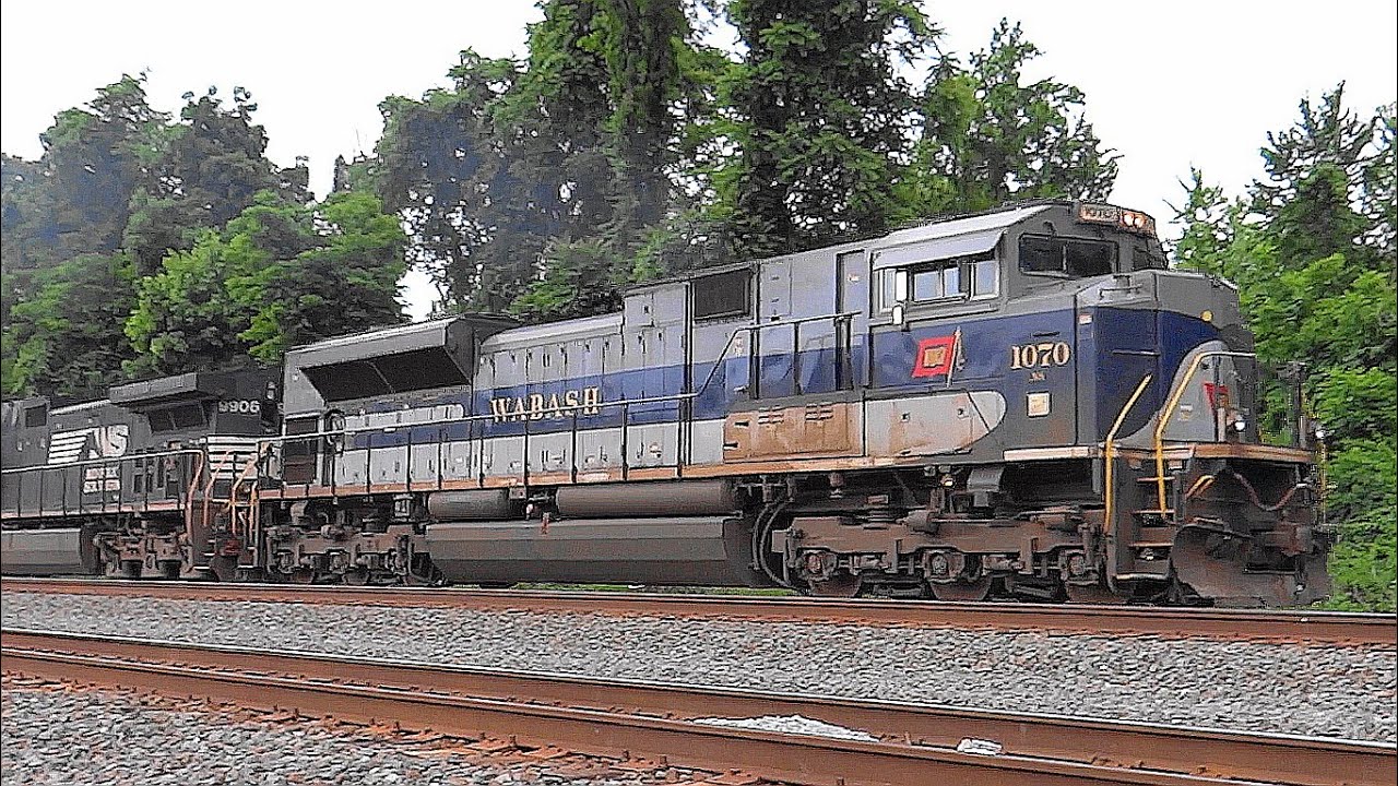 Norfolk Southern WABASH Heritage Unit Leads Double Stack Train - YouTube