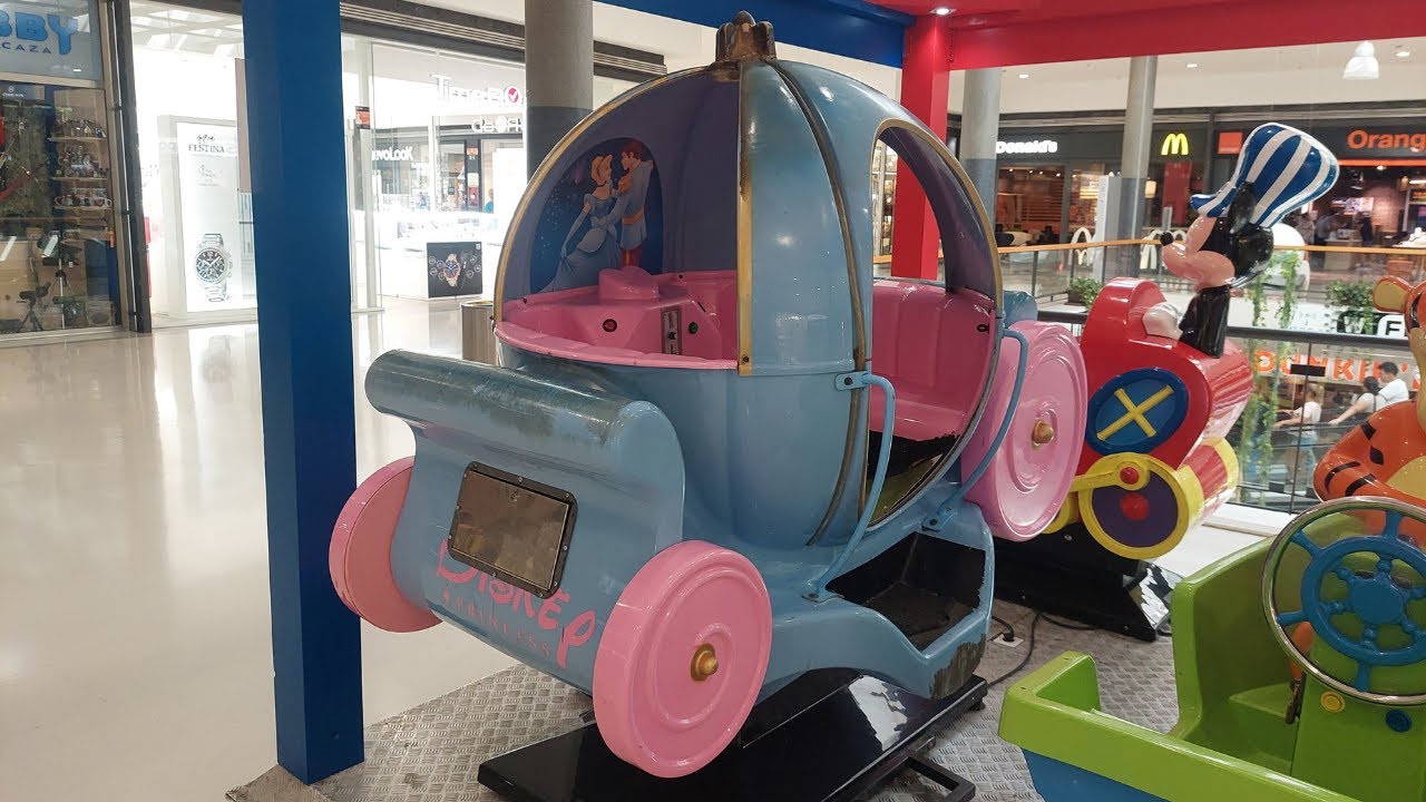 2000s EMT Cinderella Carriage Kiddie Ride - YouTube