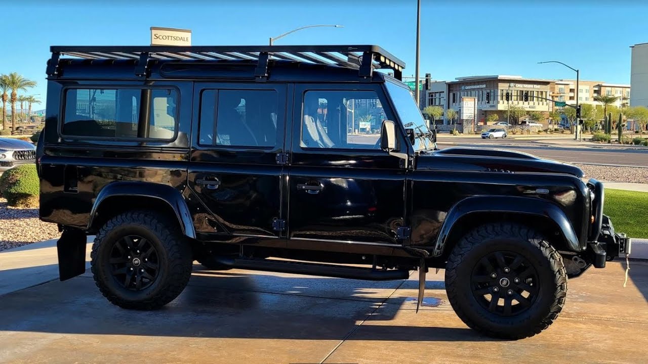 Arkonik Modified Land Rover Defender (4K) | Atkins Cars - YouTube