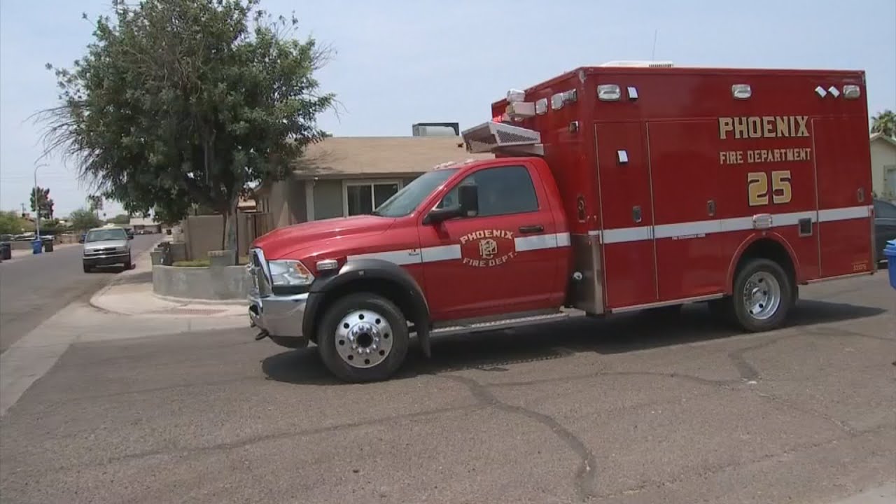 Phoenix fire crews stay busy during extreme heatwave - YouTube