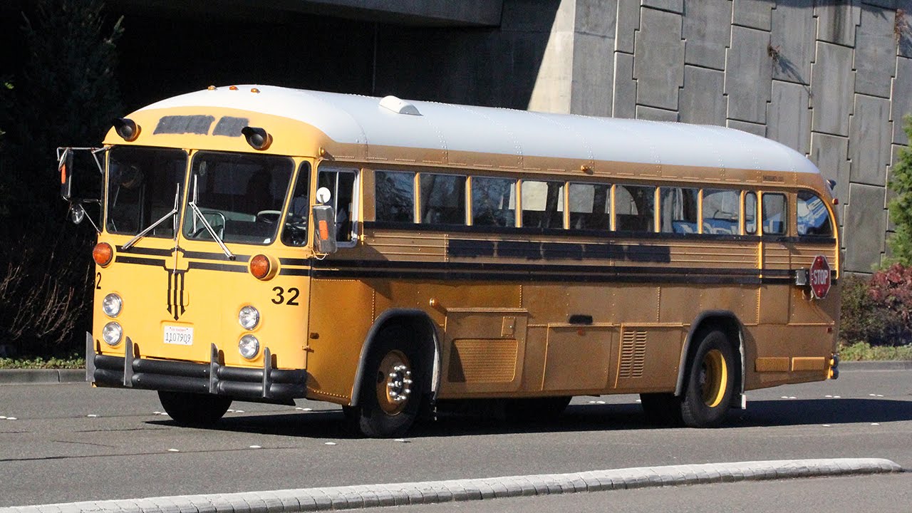 1980 Crown School Bus - Detroit Diesel 6L71 two stroke diesel - YouTube