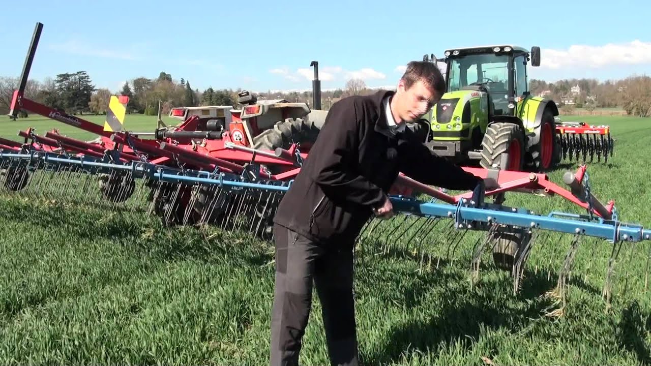 Démonstration de machines en grandes cultures (con sottotitoli in ...