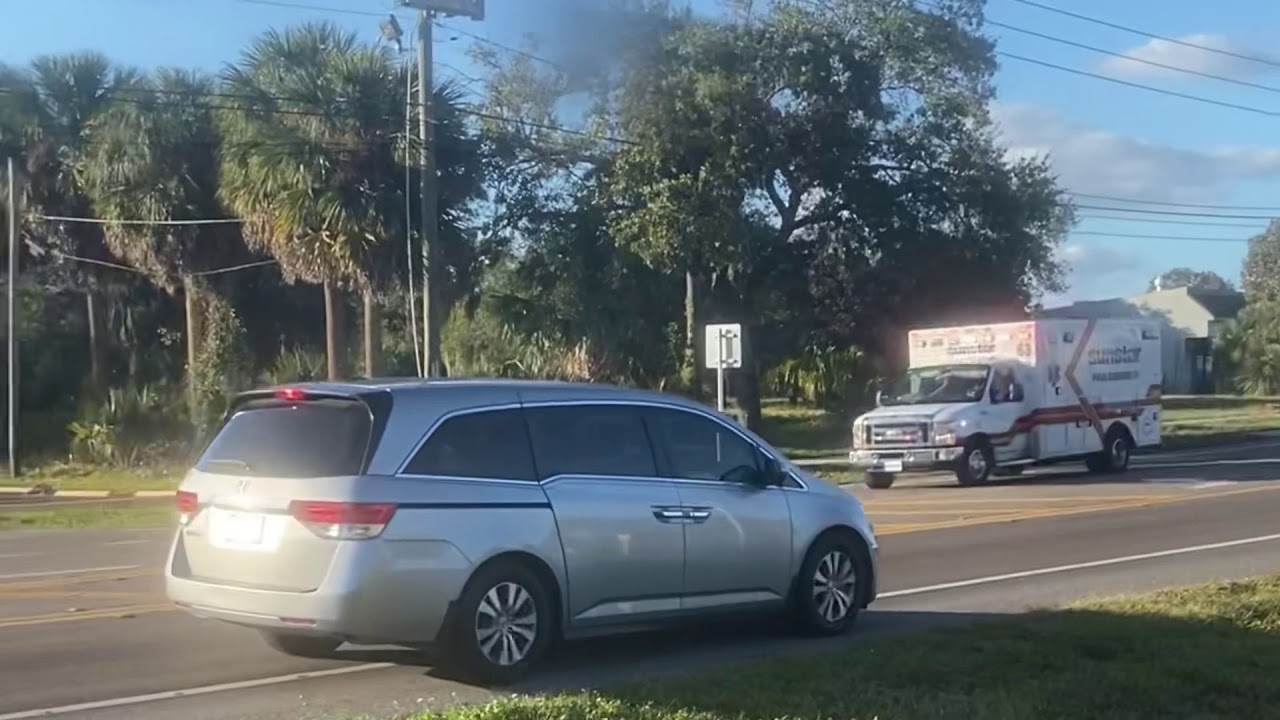 Sunstar EMS Responding To Medical - YouTube