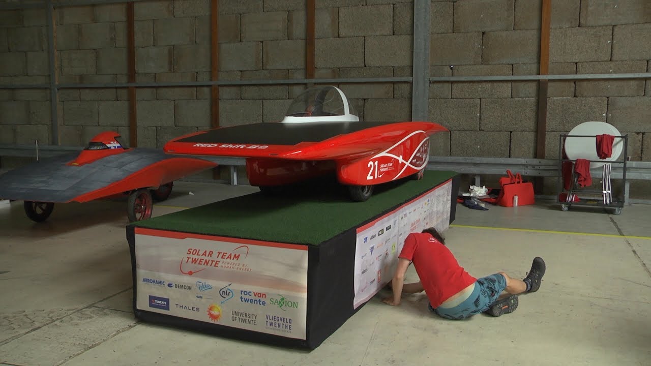 Reportage: Solar Team Twente presenteert nieuwe zonneauto (TV Enschede ...