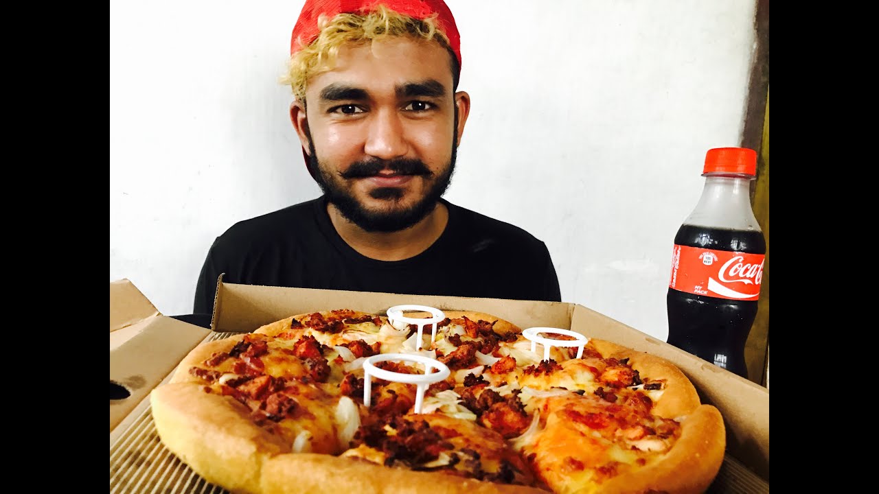 large pizza eating challenge / Food Challenge - YouTube