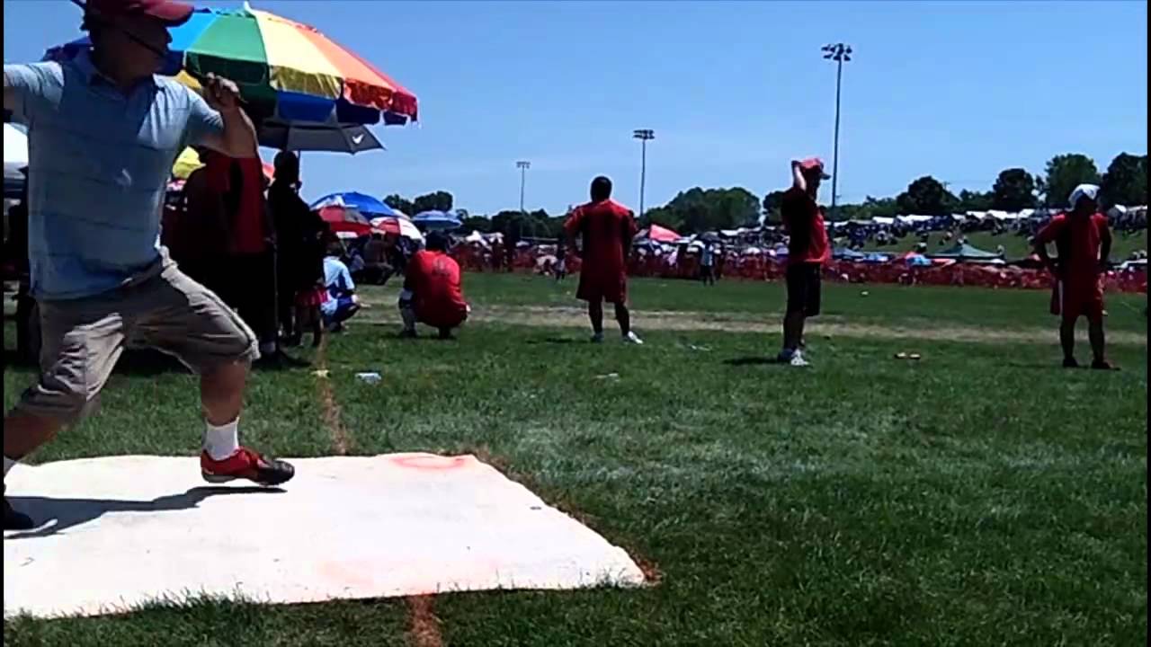 Top Spin (tujlub) at the 32nd Annual Hmong Sports Festival - YouTube