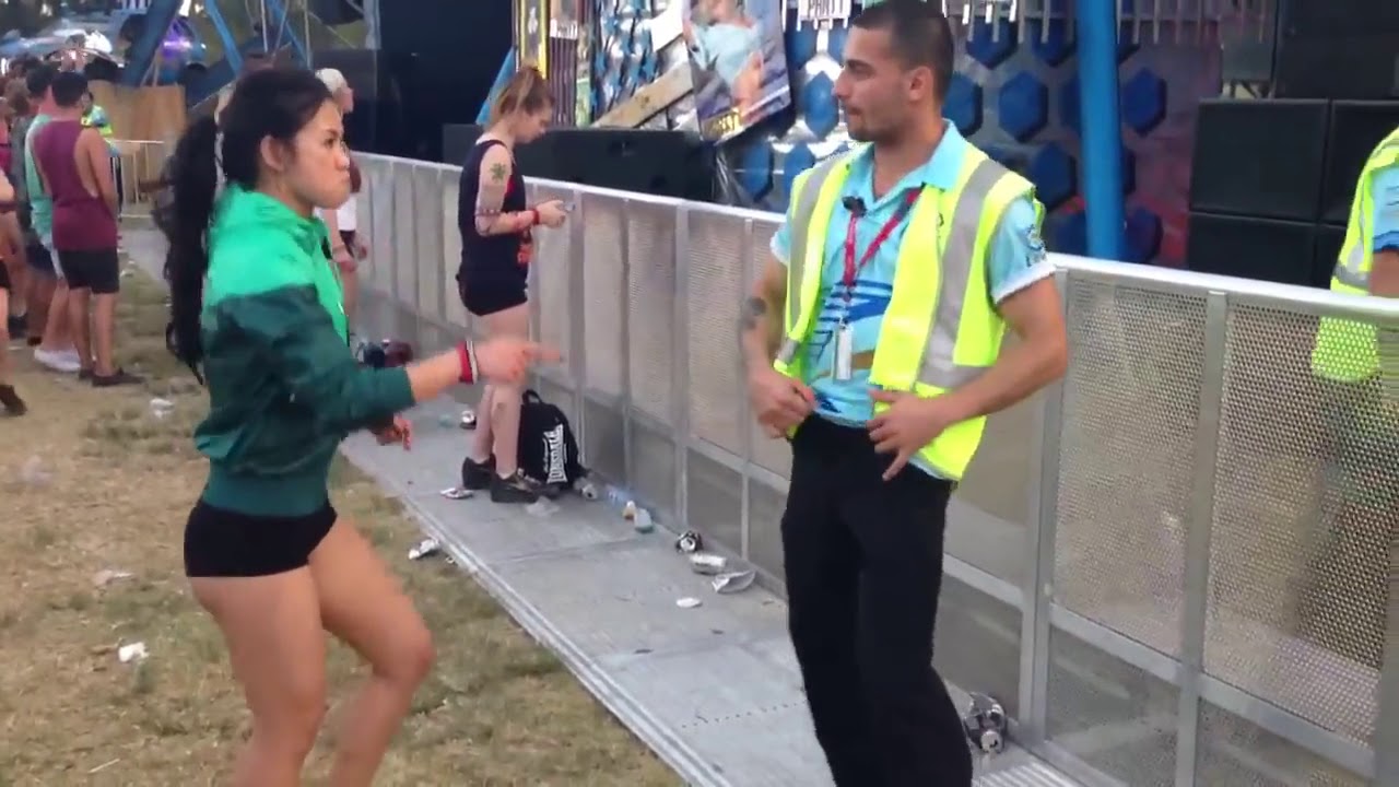 Gabber sesh with security guard - YouTube