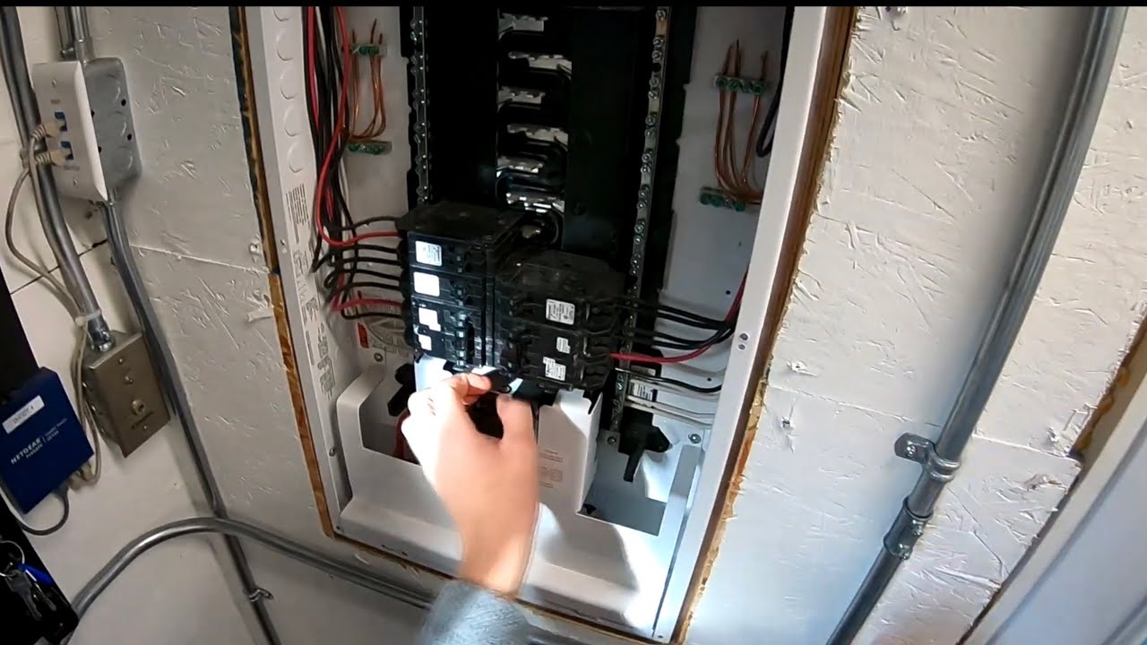 Fixing a problem in electrical panels - YouTube