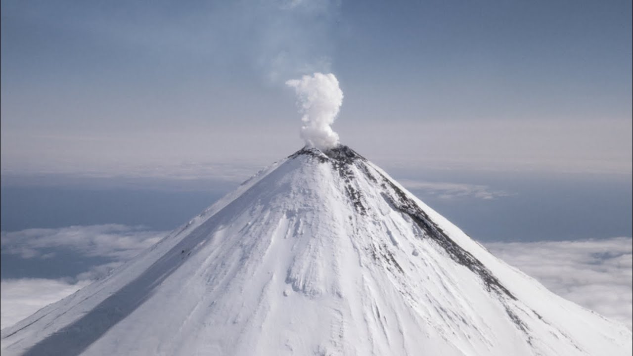 Mount Fuji eruption 1707 - YouTube