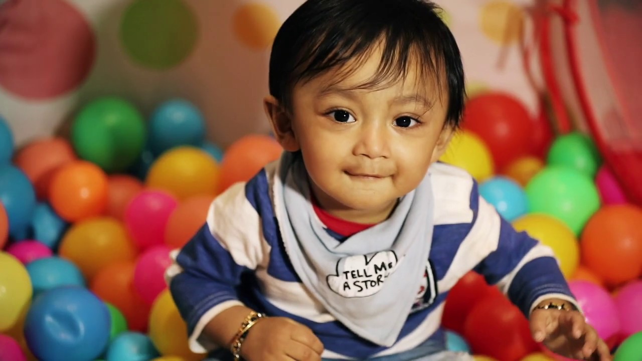 Kiyaan's 1st Birthday - YouTube