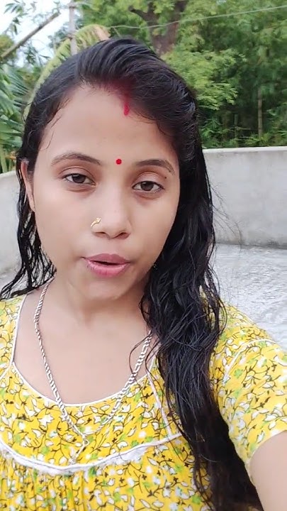 chahe badle Mausam Tum nahin badalna#shorts#trending#song - YouTube