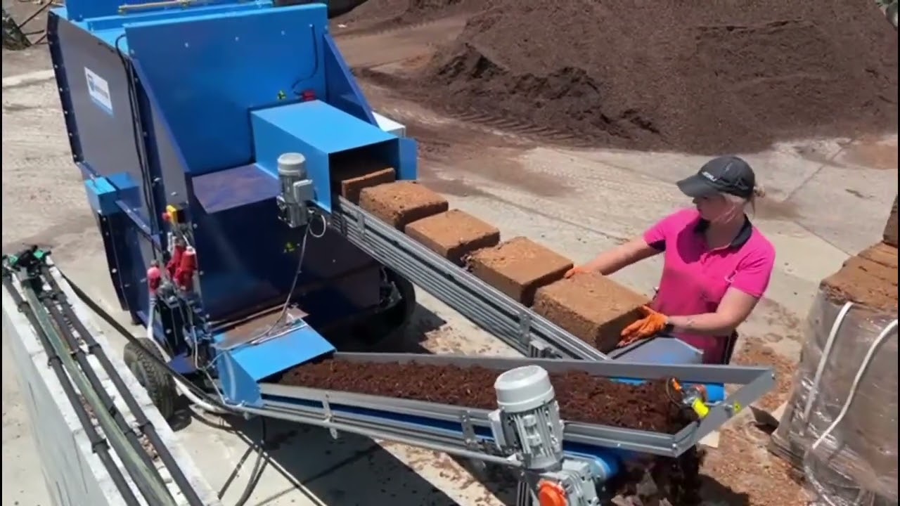 Logitec Plus CM100 Coir block buster - YouTube