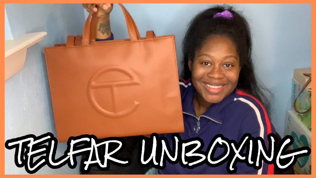 MEDIUM TELFAR UNBOXING | How to Secure a Telfar Bag | Black Owned ...