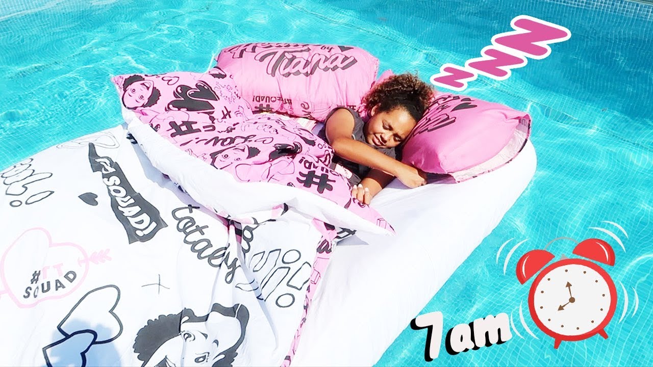 MORNING ROUTINE UNDERWATER IN MY SWIMMING POOL!! - YouTube