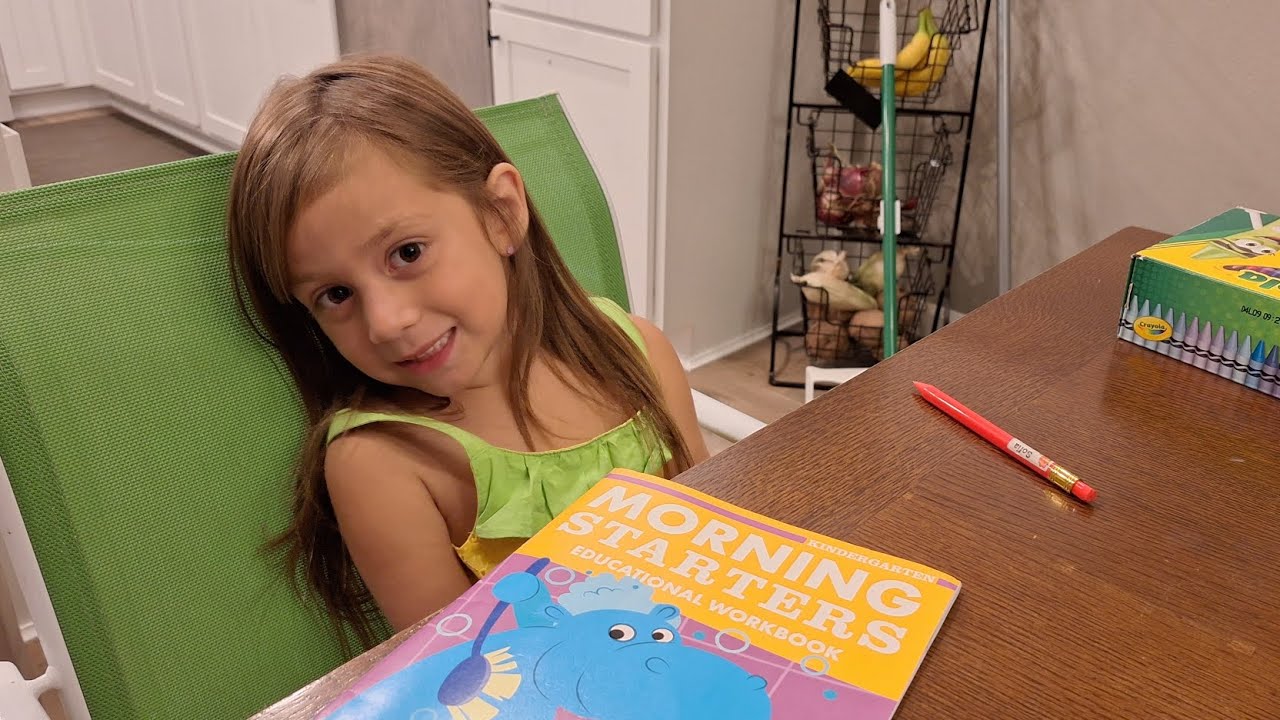 Kindergarten With Sofia Lesson 22 - YouTube