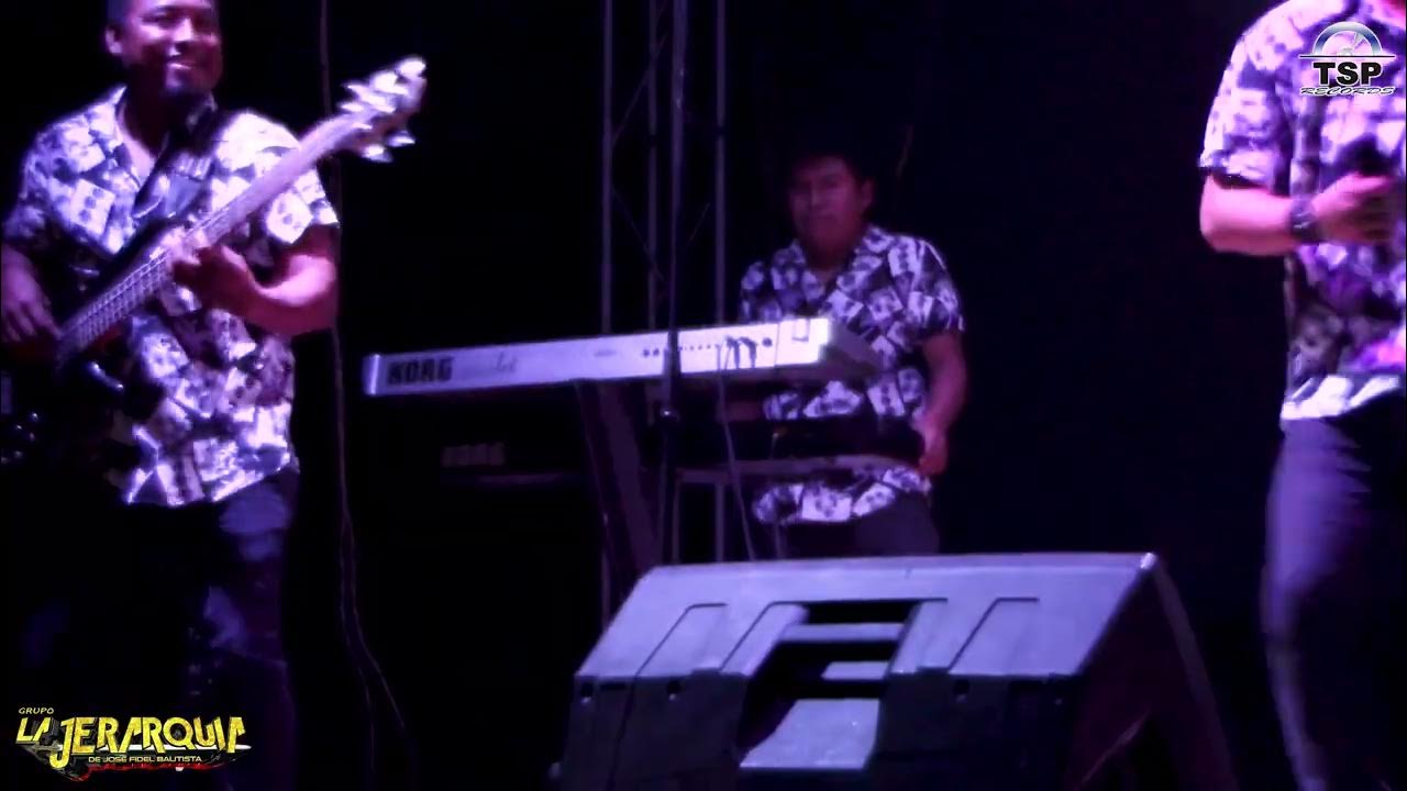 Chilito Piquin - Grupo La Jerarquia en Vivo (Audio Mejorado TSP Records) - YouTube