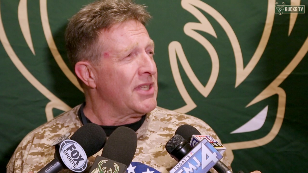 Bucks Host Veterans Appreciation Dinner - YouTube