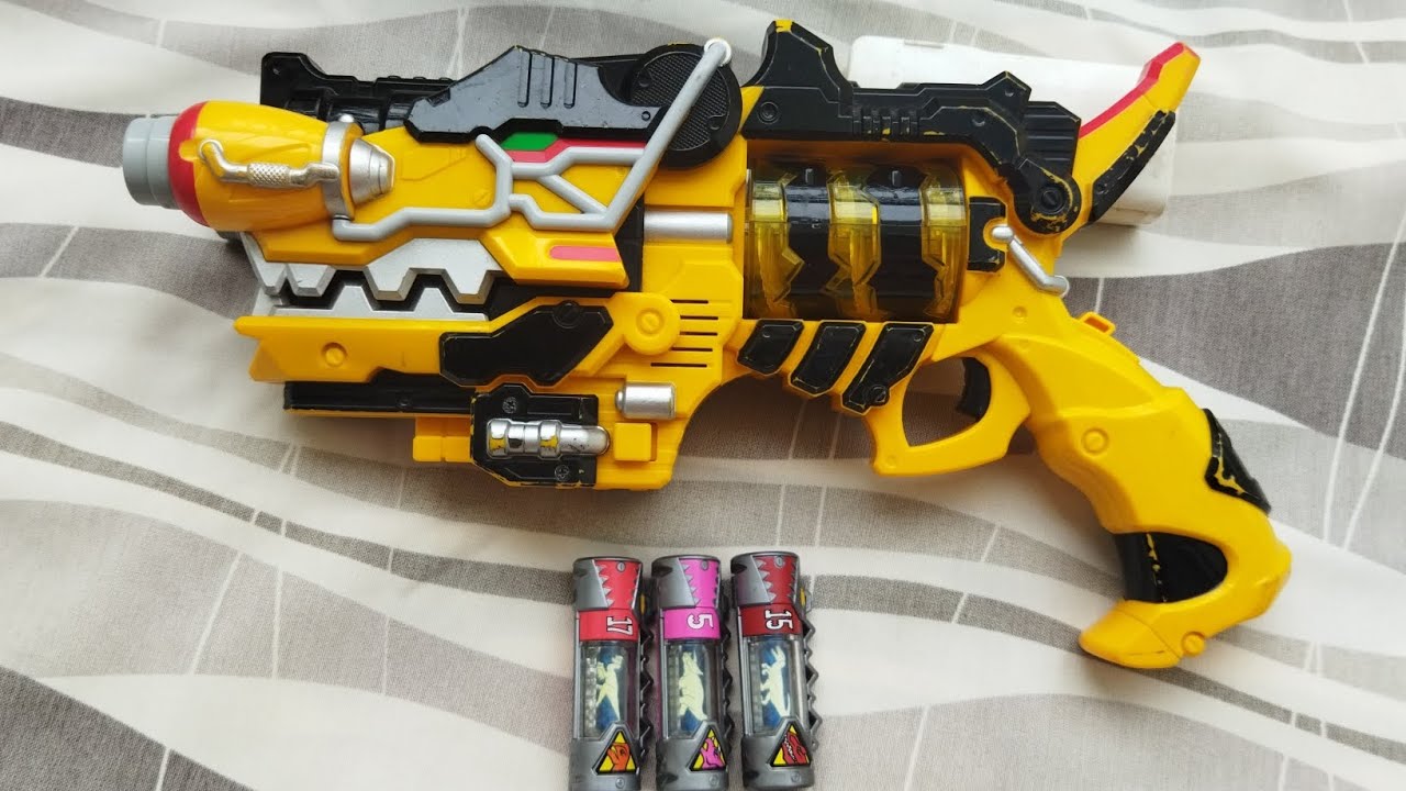 DX Gaburevolver Kyoryuger - YouTube