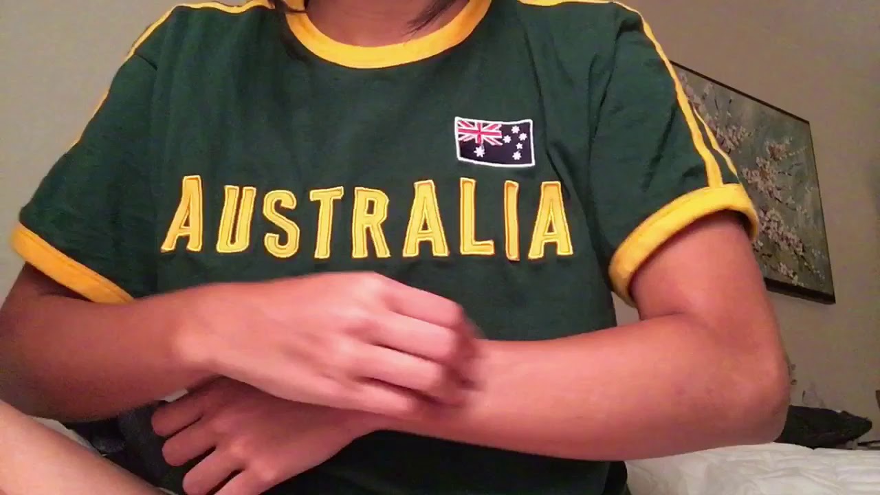 ASMR Short Shirt/Skin Scratch :D - YouTube
