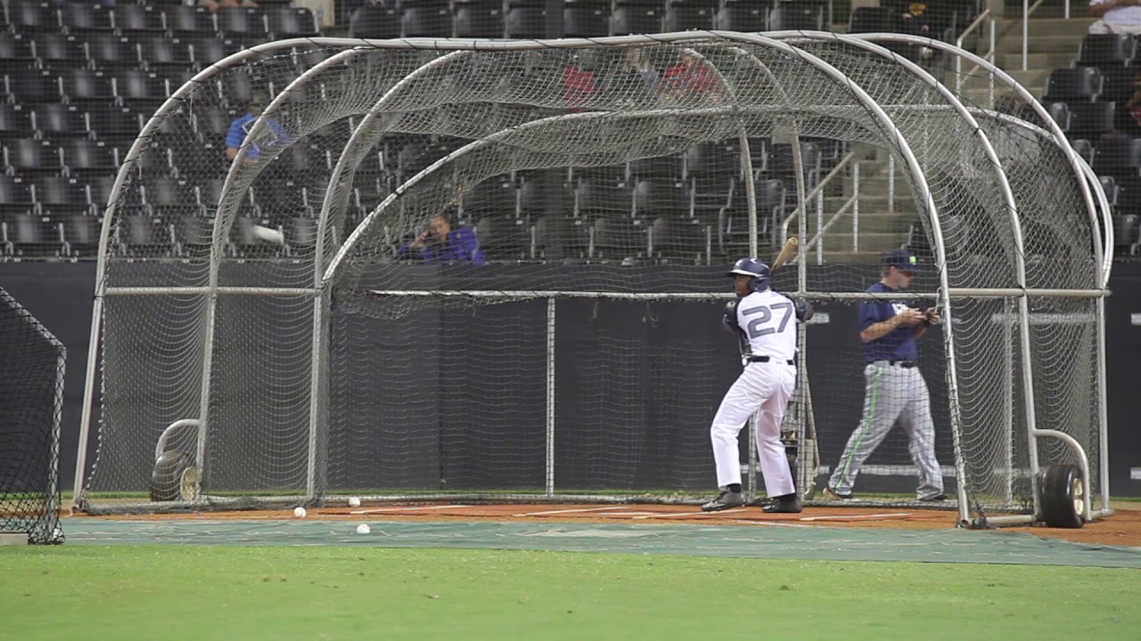 Van Gupton Jr HIT GFC17 - YouTube