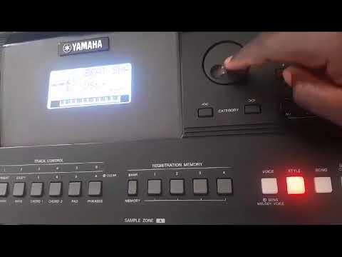 LOADING PRAISE AND WORSHIP BEATS IN YAMAHA PSR E463 - YouTube