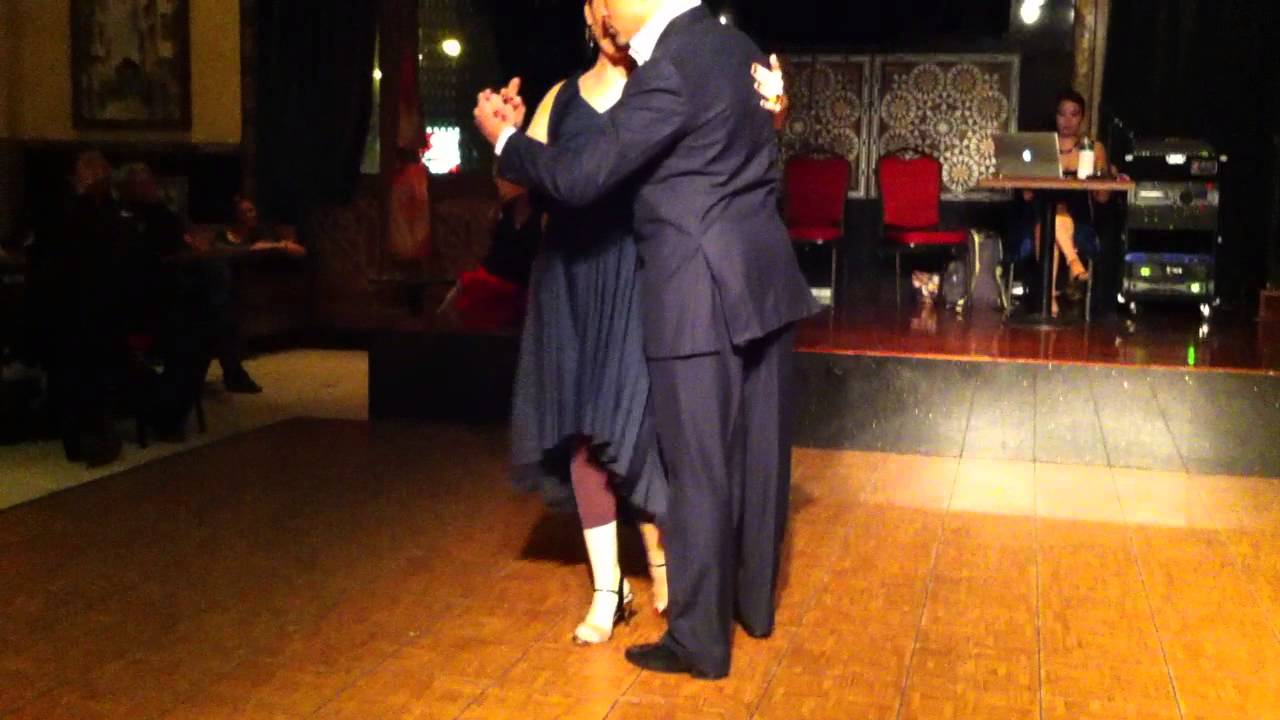 Diego Mohammad & Paola Bordon - Poema - YouTube