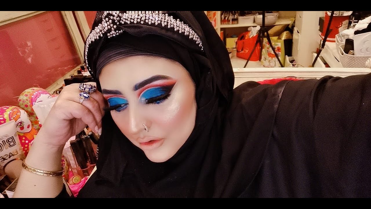 Blue Velvet Eyes Look ! - YouTube