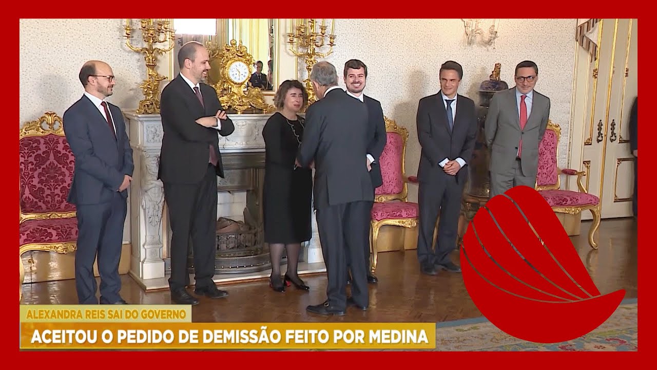 ALEXANDRA REIS SAI DO GOVERNO - YouTube