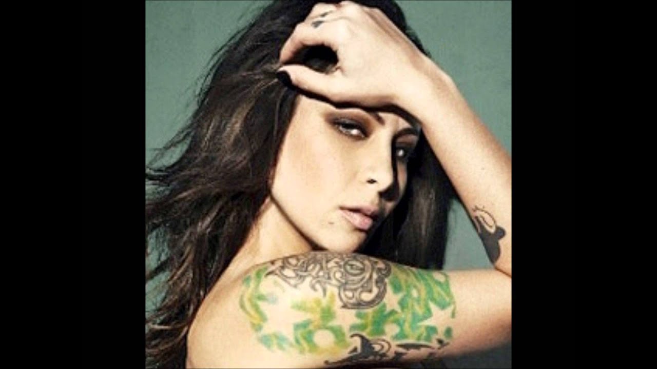 Pitty - Love Buzz (Cover Nirvana) [Áudio + Download] - YouTube