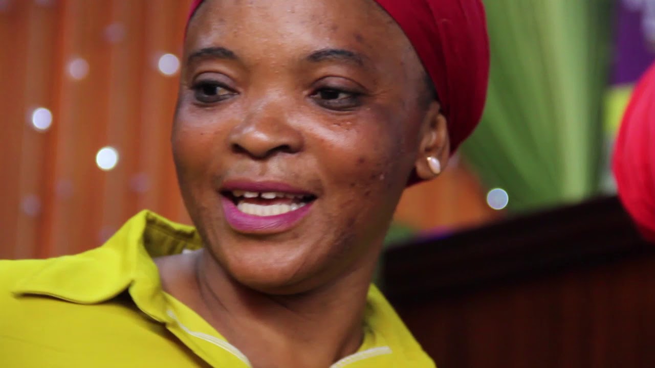 waimbaji wa fresh spring fellowship - YouTube
