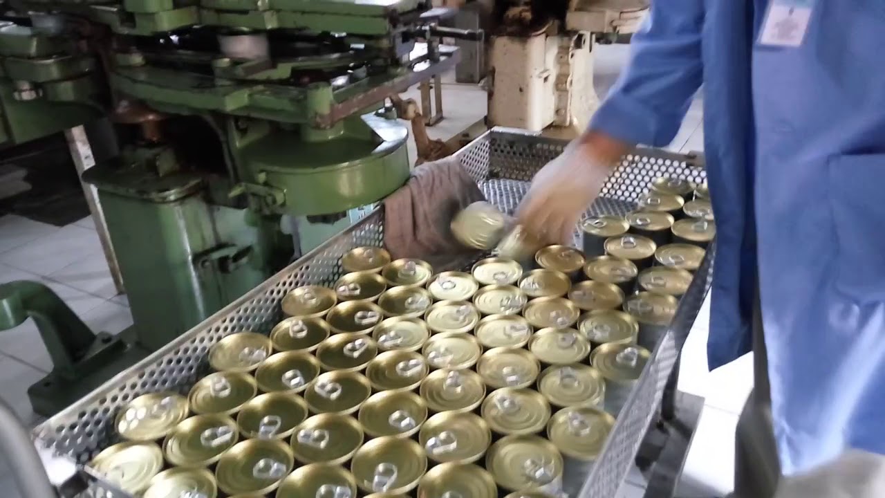 Ini lah Cara Produksi Gudeg Kaleng Tanpa Bahan Pengawet - YouTube