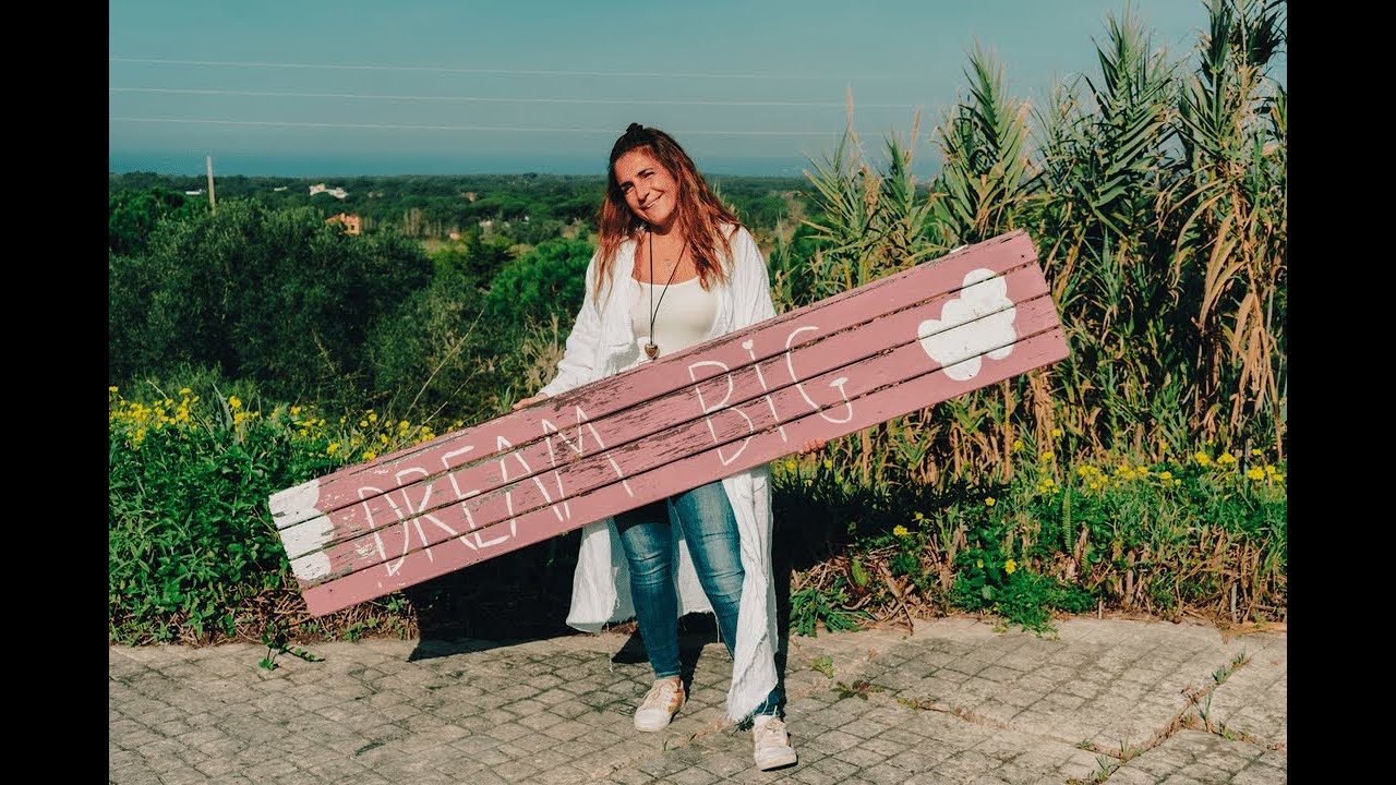 From Iran to Portugal: Roya Elghanian Journey of Music and Community at ...