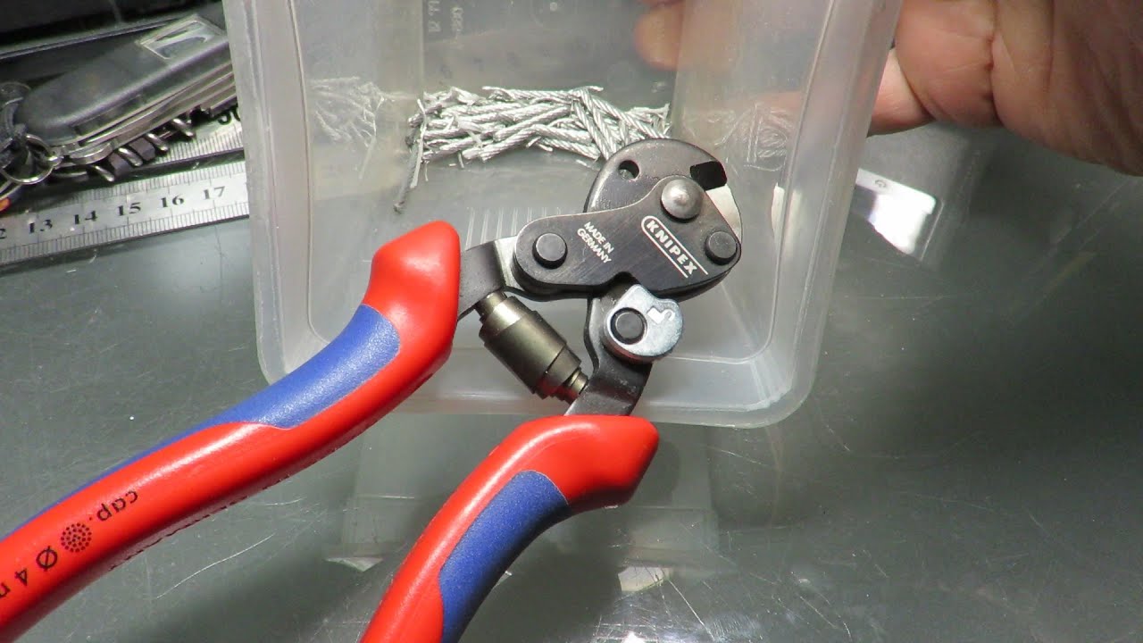 KNIPEX Wire Rope Cutter [95 62 160] - YouTube