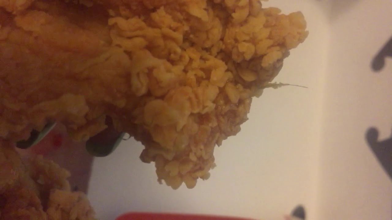 Hair cooked into the breading of my chicken - YouTube