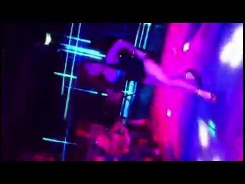 strip dance in china guanzhou !!!