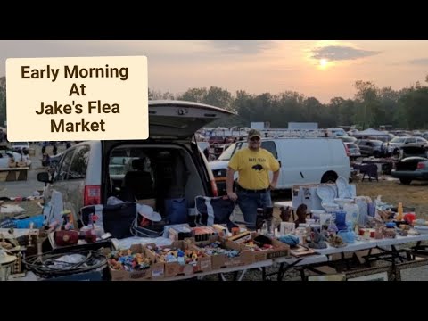 Selling at Jake's Flea Market Part 2 - YouTube