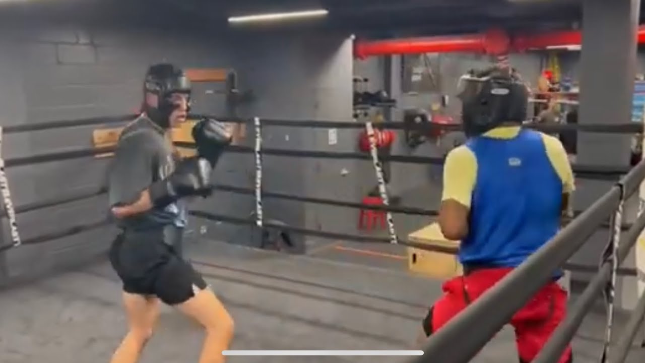 Ameture Boxing Lance Vs Alvarado Cops and Kids Boxing Gym #boxing - YouTube